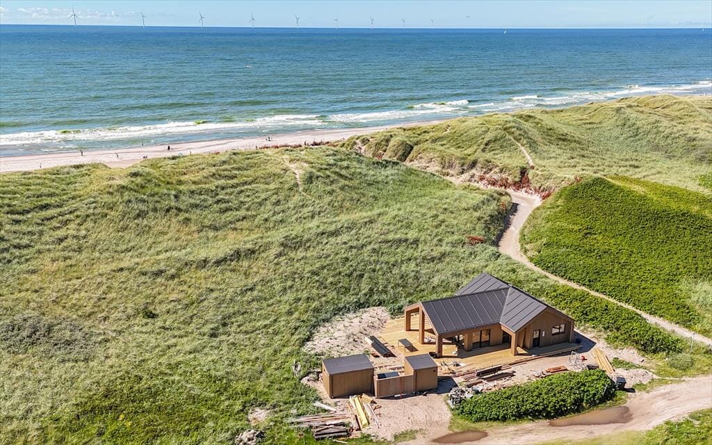 Qualitätsferienhaus in erster Reihe zum Strand von Vejlby Klit