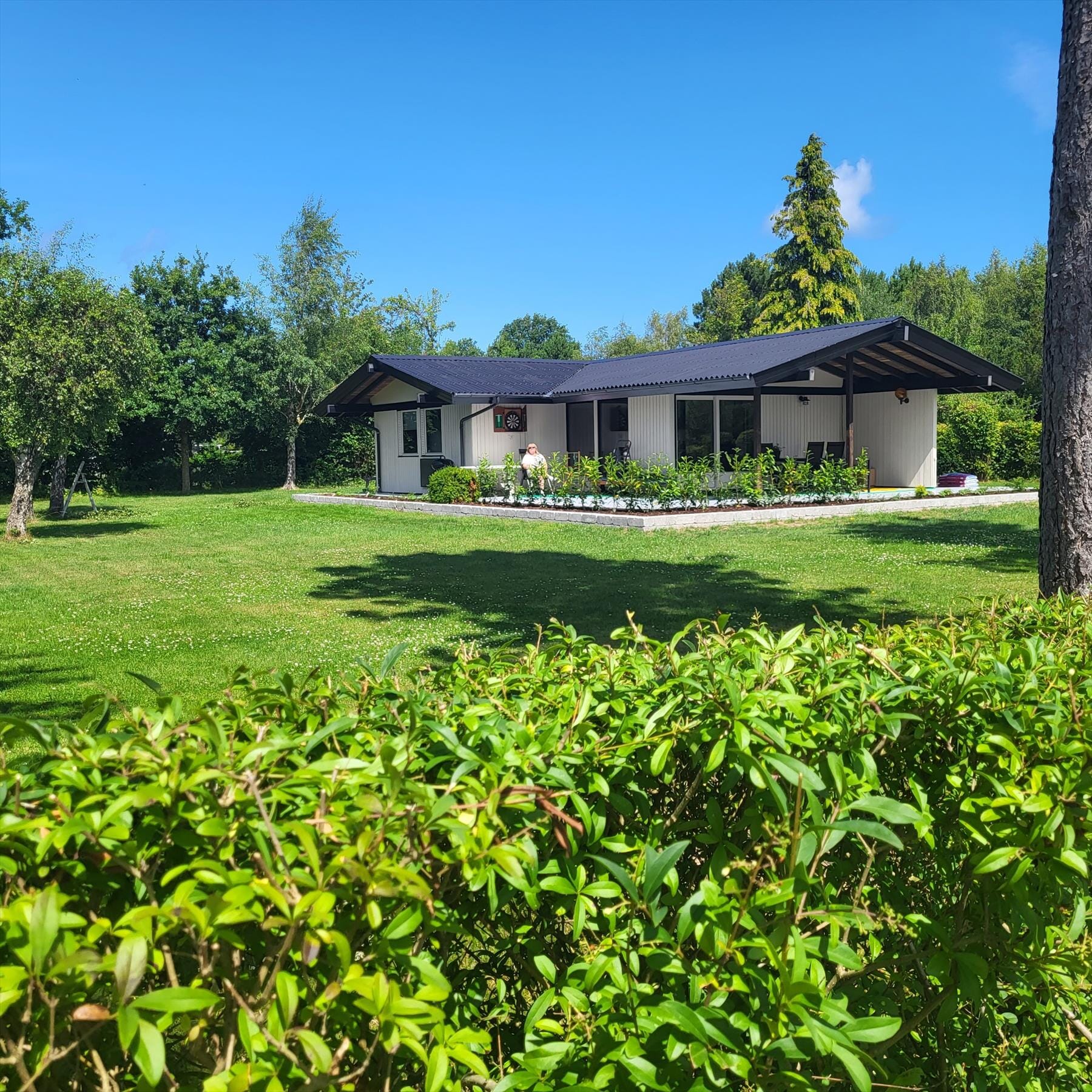 Entdecken Sie den Charme des Sommerhauses in Vejby: Eine Oase des Urlaubs, der Gemütlichkeit und ...