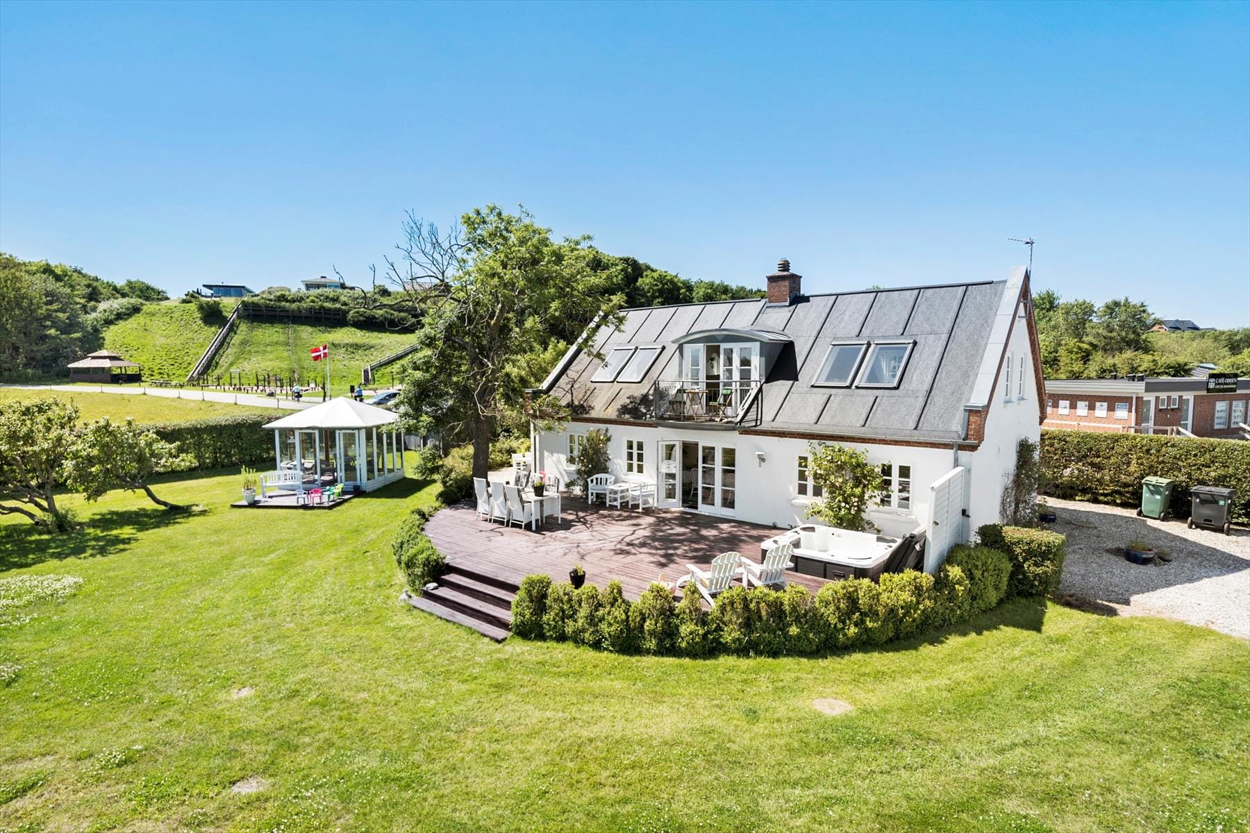 Einmalig schön gelegenes Ferienhaus bei Gjellerodde